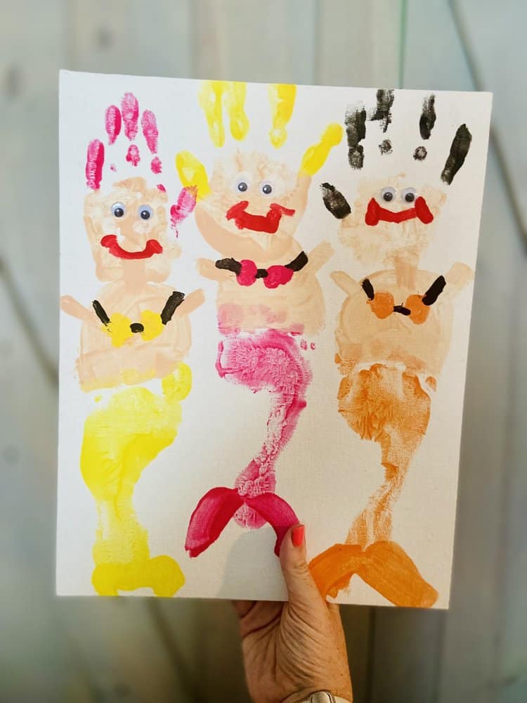 How to Make a Cute and Easy Mermaid Craft - The Crafty Christian Mom
